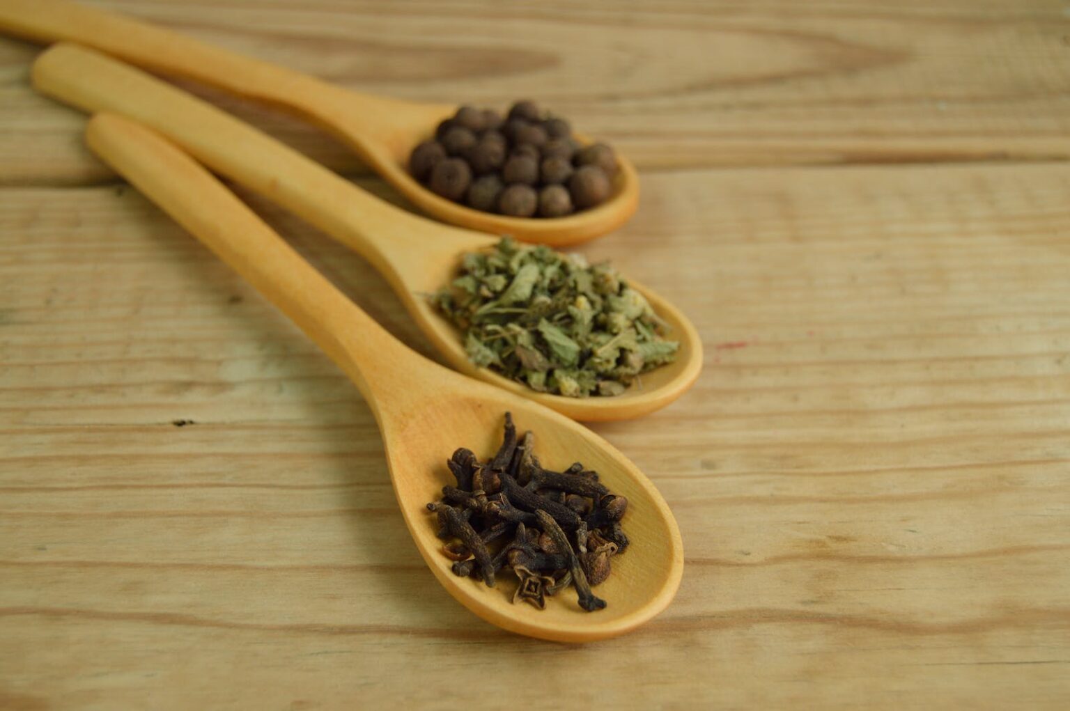 10 Spiritual Benefits And Uses Of Cloves | MandyNews